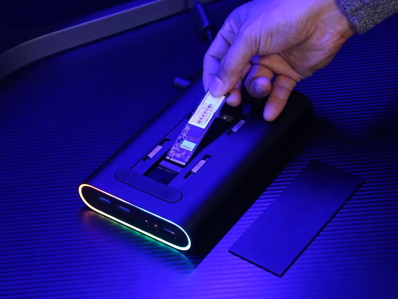 ONE-NETBOOK Launches Dedicated eGPU for Handhelds - Steam Deck HQ